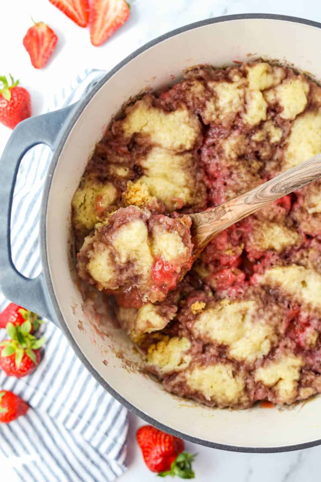 19 Easy Strawberry Rhubarb Recipes - Rootsy Network